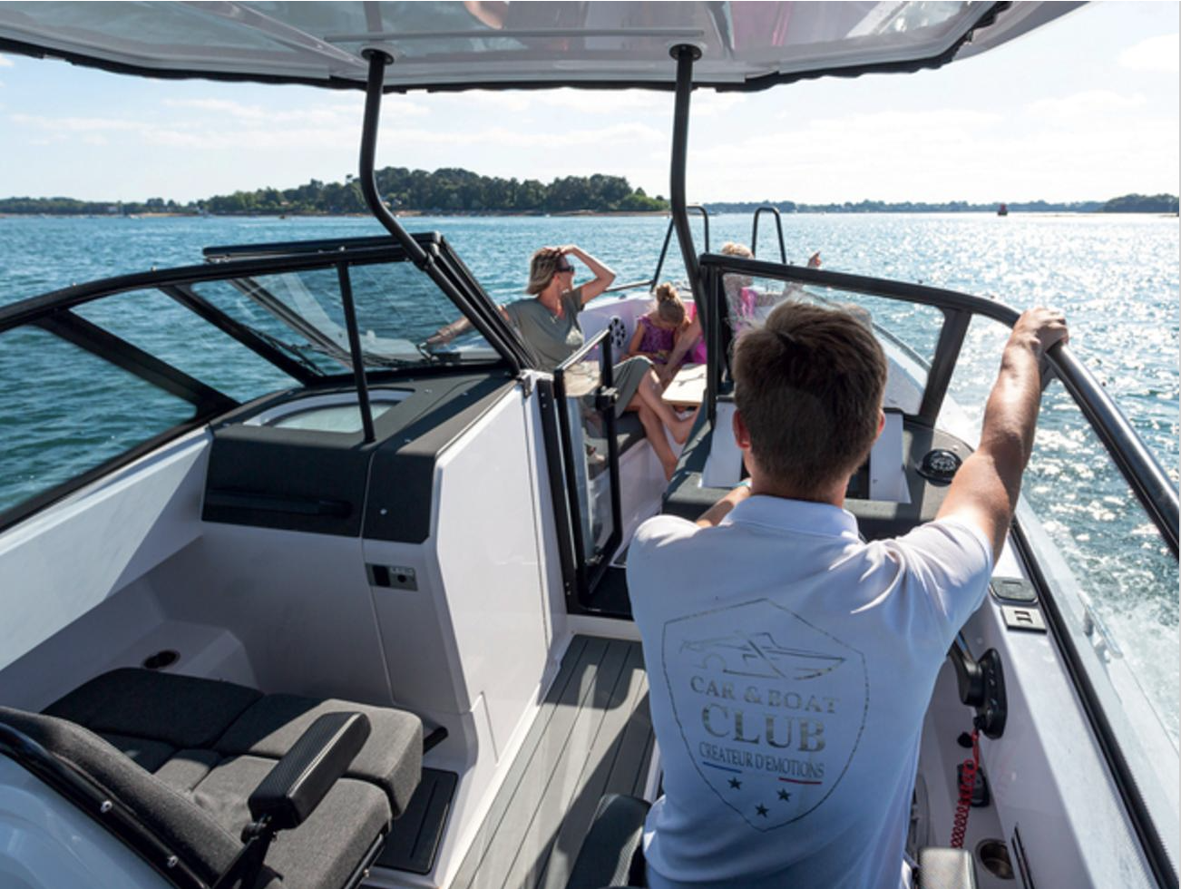Car Boat Club - Expériences de luxe sur Terre et Mer